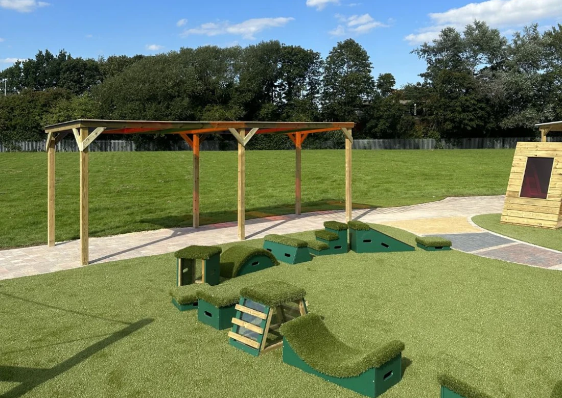 Natural Sensory Playground Design - Regent Farm First School, Newcastle